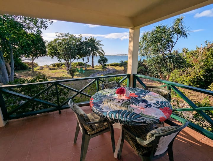 "By The Sea" Oceanfront Villa - Anguilla