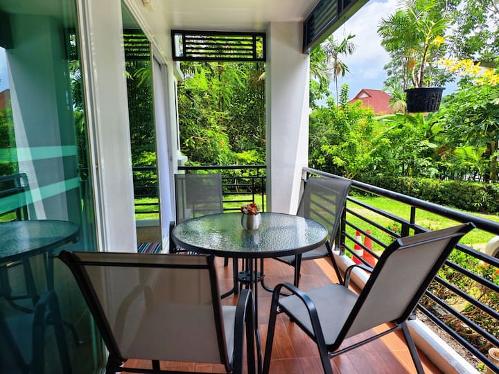 Royal Kamala 2br Hi -Wifi 大阳台公寓， 健身房泳池都具备的小区 - Thailand