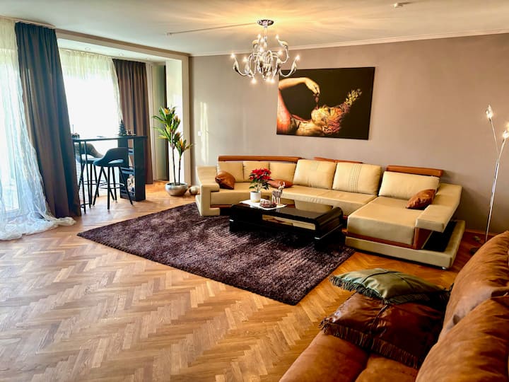 3-zimmer M. Luxuriöser Ausstattung Nahe Stadtmitte - Düsseldorf