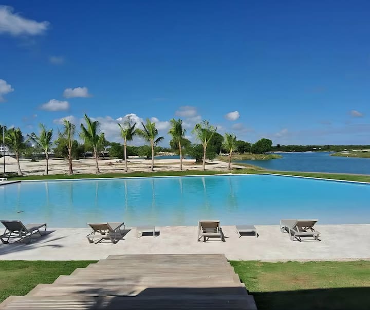 Panorama Lake Serenity At Vista Cana - Punta Cana