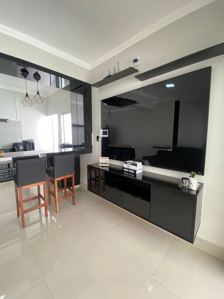 Casa Mobiliada Com áRea Gourmet E Ar-condicionado - Paracatu