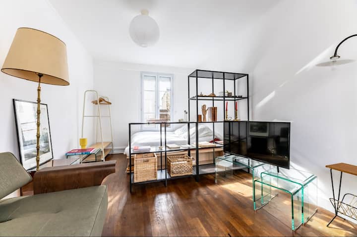 Lumineux Deux Pièces Parisien à Côté De Montmartre - Paris