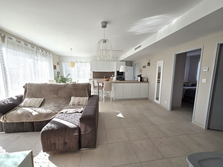 Maison Neuve, Confortable Dans Quartier Calme - Haute-Garonne