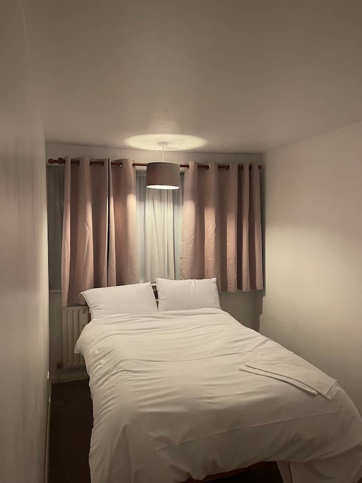 Wonder Rose Stay - Canterbury