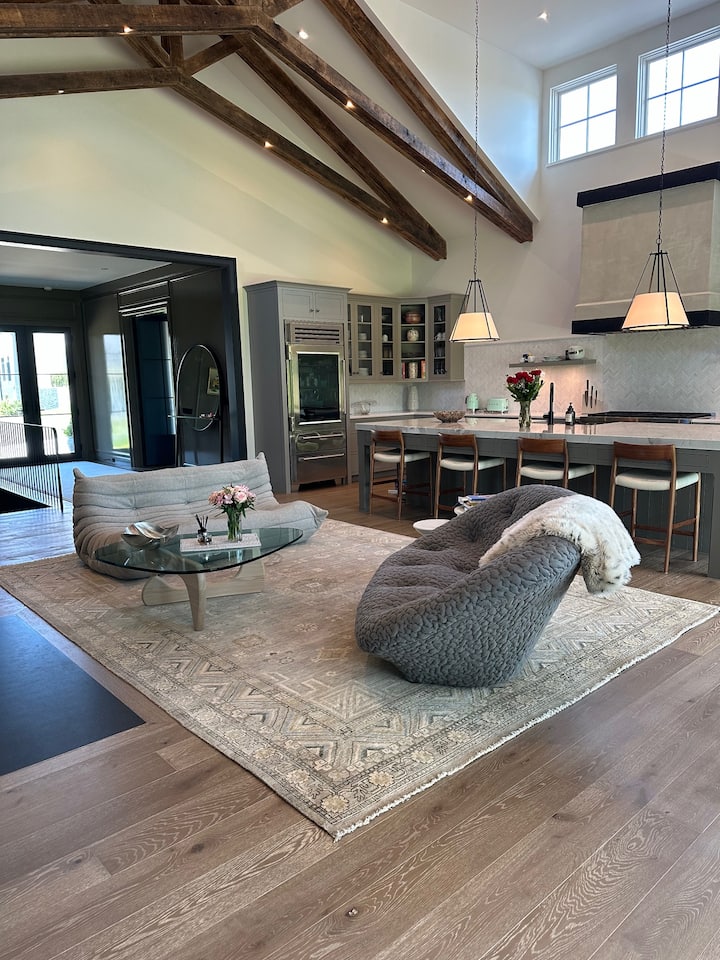 Middleburg Retreat - Marshall, VA