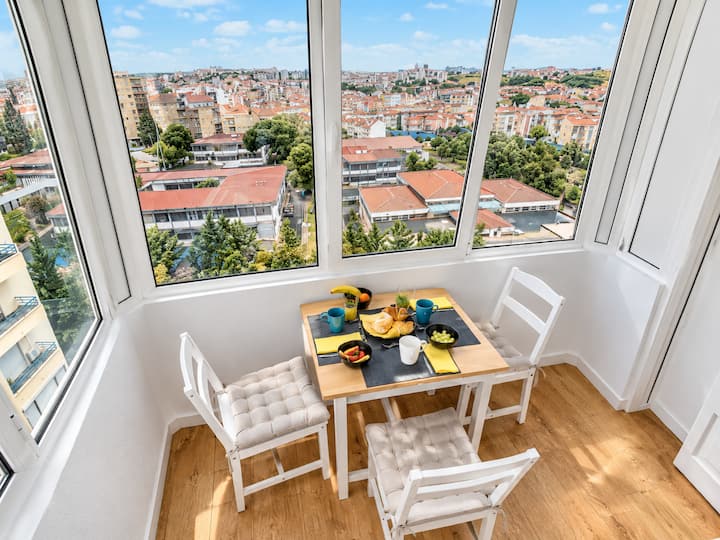 Sunshine Amadora Home, Av. Dr. José Pontes - Porto Salvo