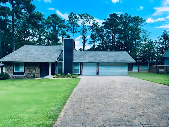 Lakeshore Landing - Sam Rayburn, TX