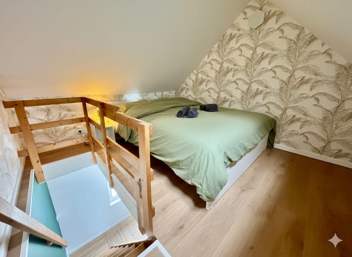 Joli Duplex - Tv Connectée - Clim - Lit Queen Size - Lorient