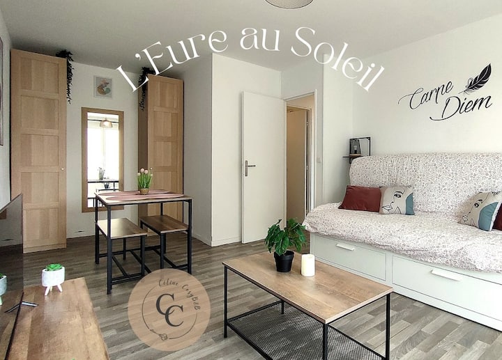 L'eure Au Soleil, Avec Balcon Et Wifi - Évreux