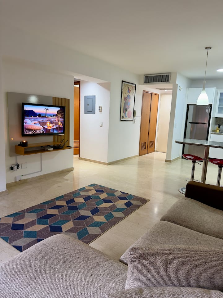 Céntrico, Zona Premium & A Pocos Metros Del Lido - Caracas