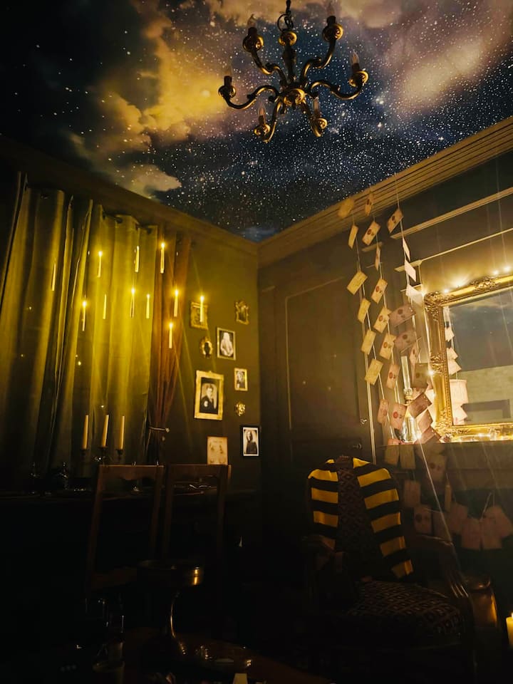 Immersion Magique Au Refuge Des Mans-raudeurs - Sarthe