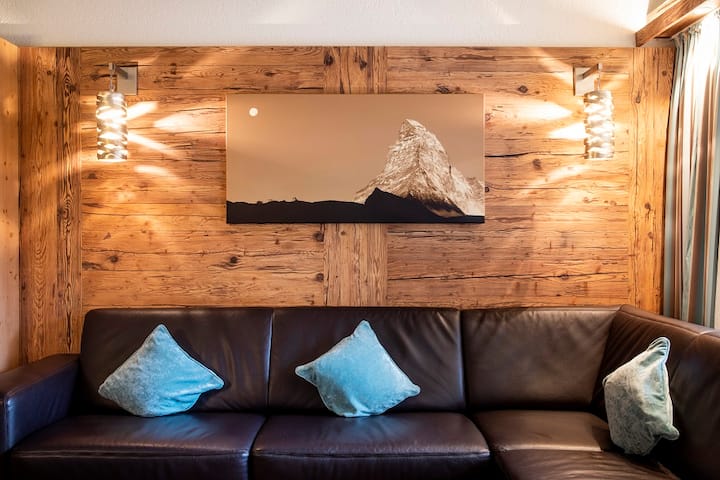 Wohlfühl-dachwohnung Hera Mit Matterhornblick - Täsch