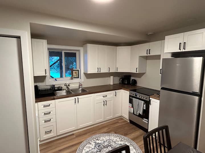 Private Garden Suite - Sooke