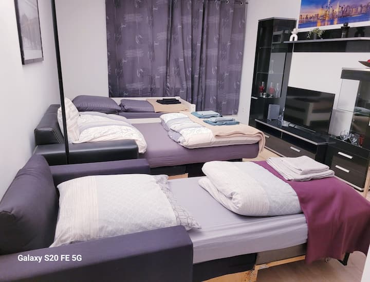 Modernes Apartments! Einziehen & Wohlfühlen! - Düsseldorf