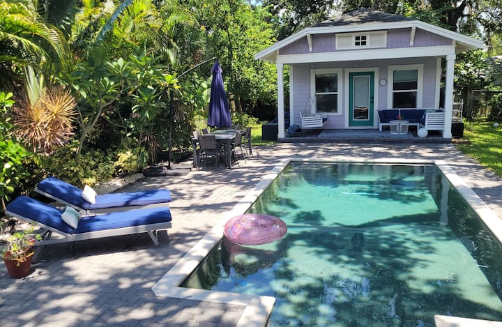 Boho Pool House Near Downtown, Raymond James - Tampa, FL
