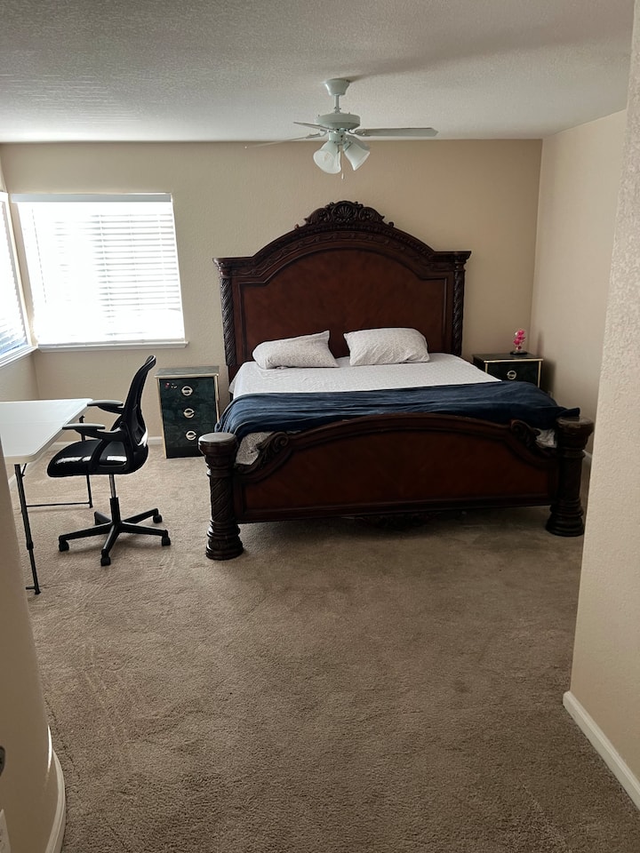 Master Bedroom #1 - Mikasa