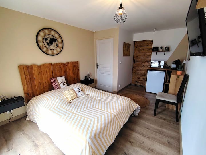 Studio Cosy & Indépendant – Au Cœur De L’ain - Pont-d'Ain