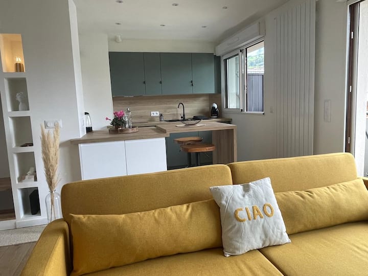 Studio Cosy & Rénové, à Deux Pas De La Gare - Sallanches
