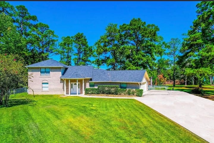 Waterfront Cove - Sam Rayburn, TX