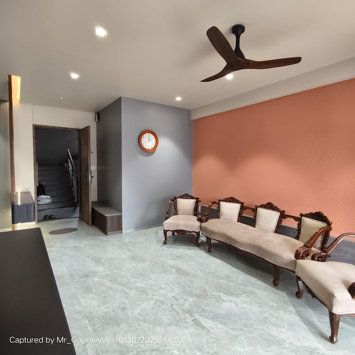 The Elite 2bhk Retreat - By Rajmudra Stays - Kolhapur