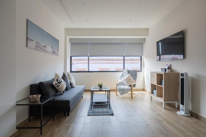 Zielo | 2br  Walk To Zocalo | Rooftop Views - Mexico