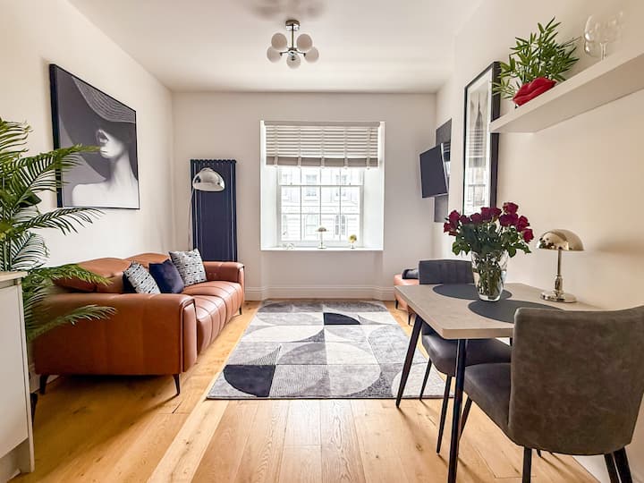 City Nights: Tv Bed, Free Parking, Hoe/barbican - Plymouth