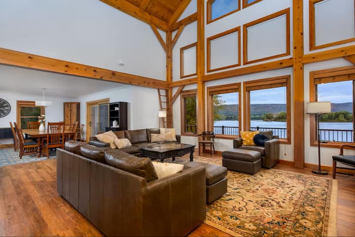 River View Lodge - New Buffalo, PA