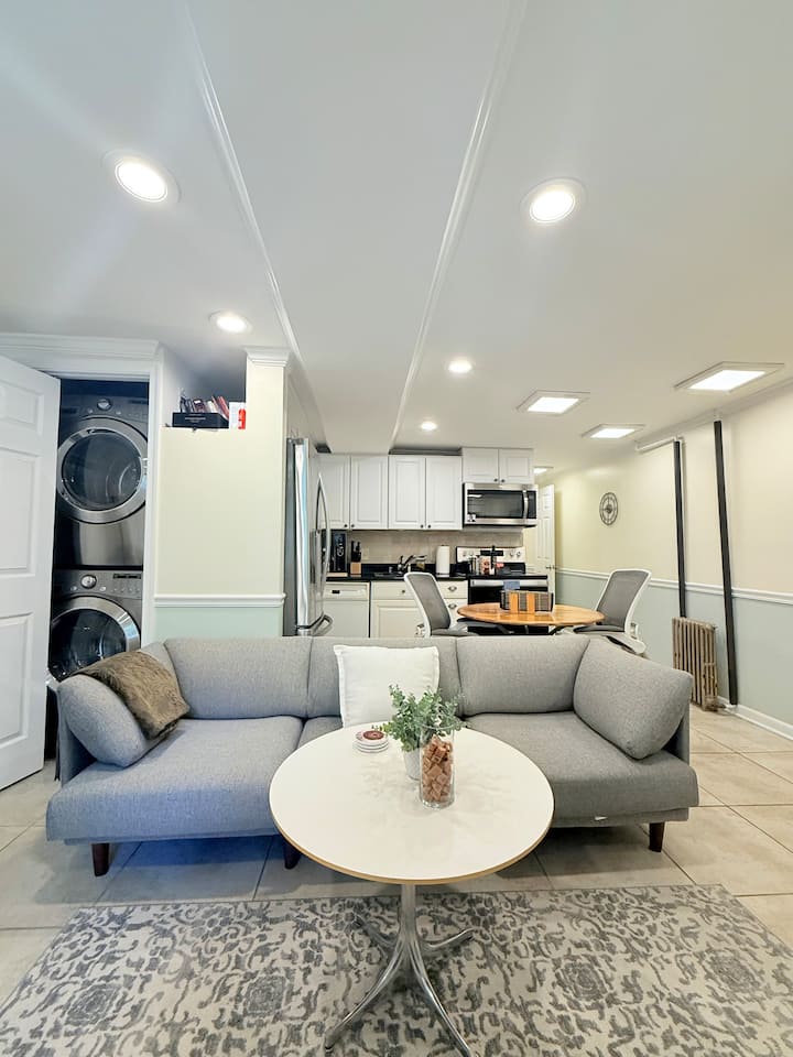 Historic/luxury 1b Getaway In The Heart Of Caphill - Washington, DC