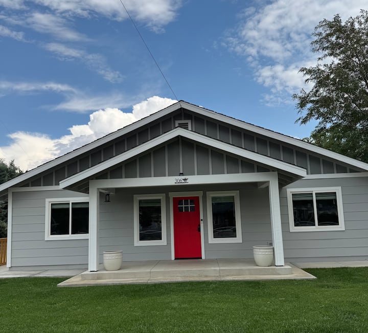 306 N. Mountain View - Bishop