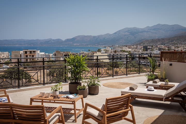 Penthouse Suite With Sea View And Hot Tub |Theatro - Koutouloufari
