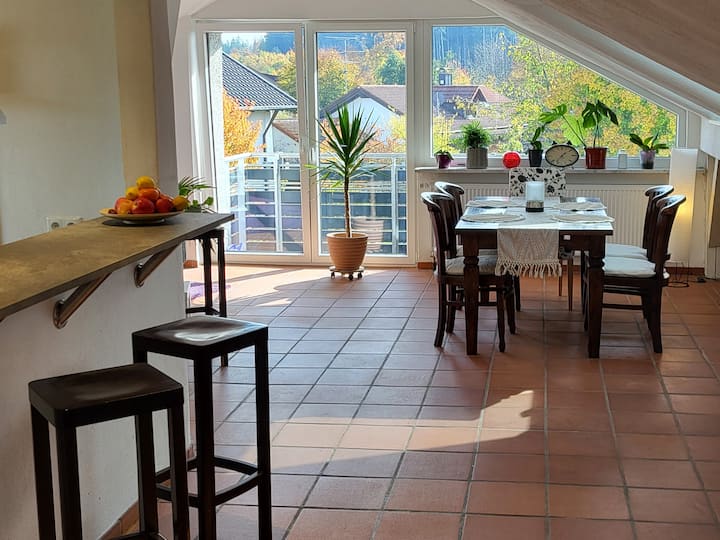 Dachgeschoß Ferienwohnung Im Amselweg - Aying