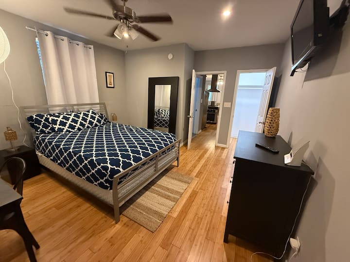 Near Bishop Arts Area - Dallas, TX