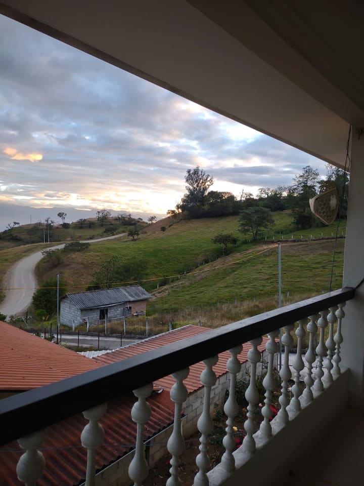Charming Country Retreat - Santa Isabel