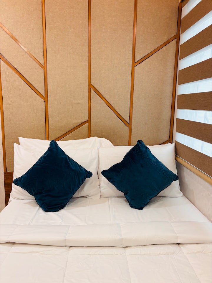 * * Os 1 Stylish 2br Escape - Iloilo City