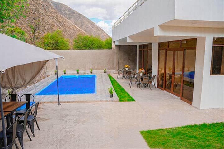 Casa Flor De Campancho Valle Sagrado / Calca. - Peru