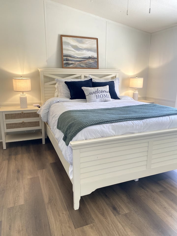 Serene & Freshly Renovated Home In Lake Wales - Lake Wales, FL