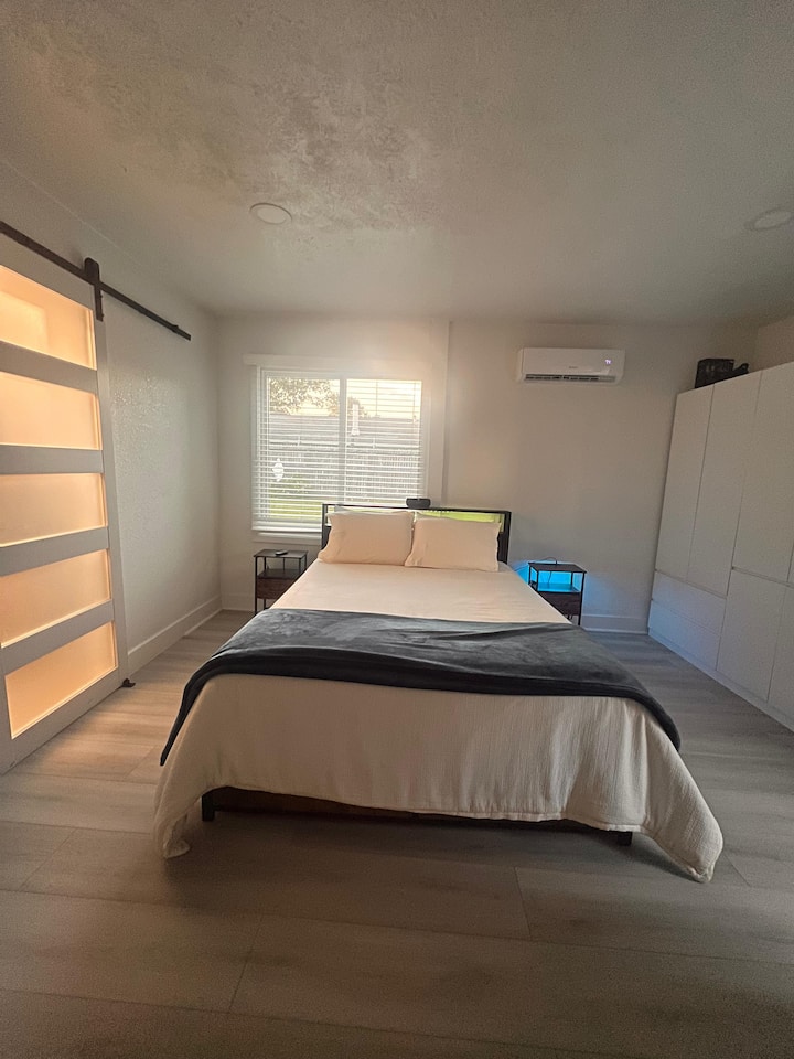 Casa De Huéspedes. - Pearland, TX