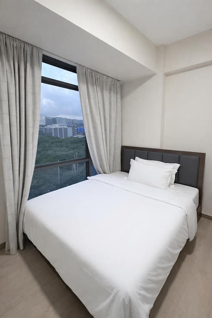 Facing Okada Fast Wifi&tv W/  Balcony Near Naia - Parañaque
