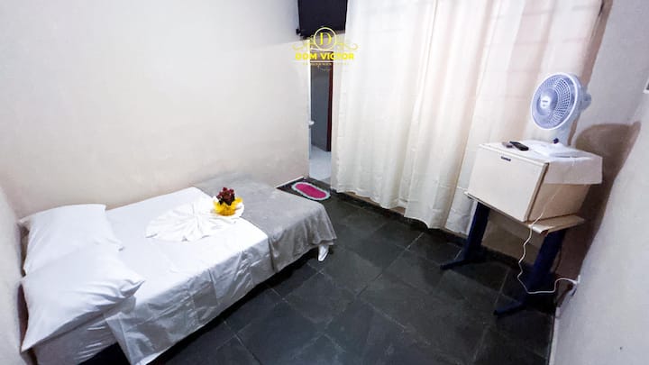 Apartamento Solteiro/com Ventilador - Goiânia