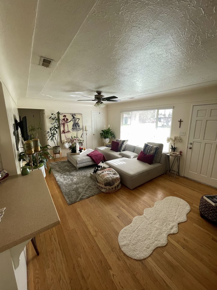 Charming, Cozy 3-bdrm Home In The Heart Of Manteca - Manteca, CA