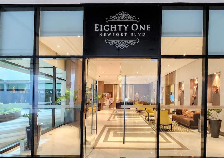 Fronting Naia Terminal 3 With Hot Shower - Pasay