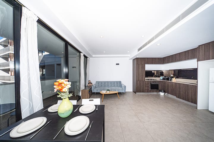 免费车位！市中心二居室，宽敞明亮，内配空调和阳台！月租优惠！ - Camperdown