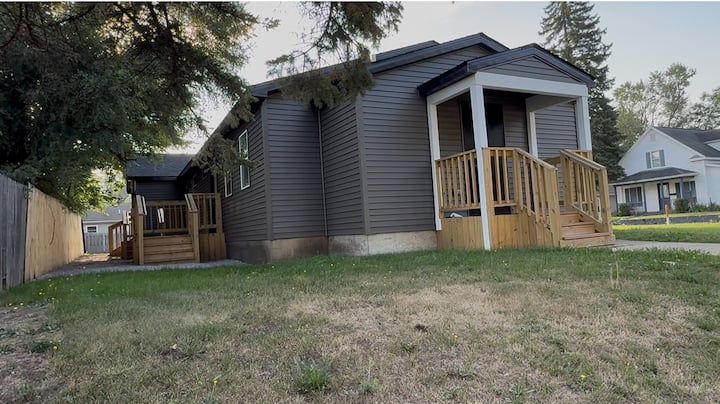 The Irish Trio-unit 1 - Notre Dame, IN