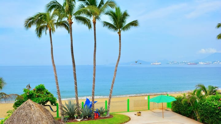 Ocean Front Retreat Cas Del Sol -Room 1 - Manzanillo