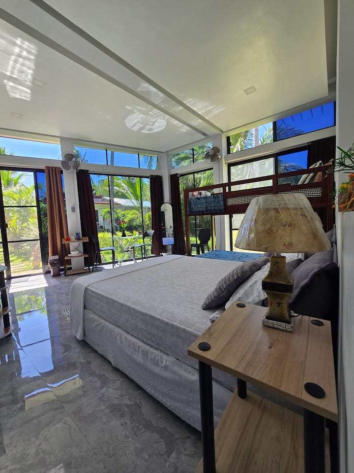Islandview Escape Garden Suite - Bantayan