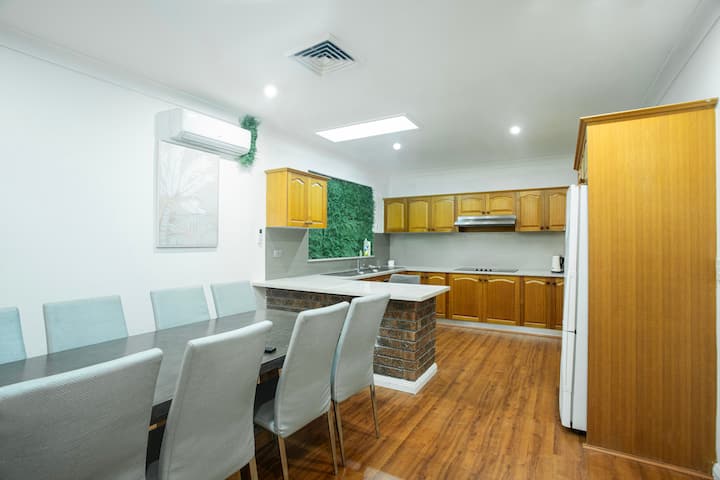 Cosy 2bd1bth Unit Close To Shop Airport W/ Bathtub - Wallacia