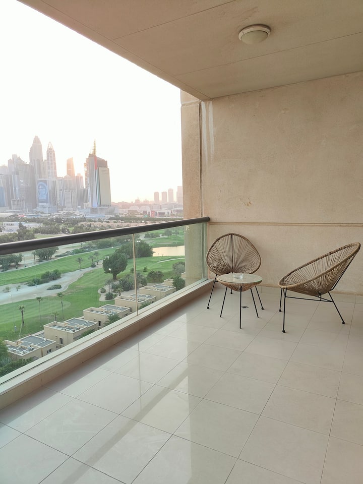 Luxury 2br Apt | Family Getaway | Golf Course View - Dubaï