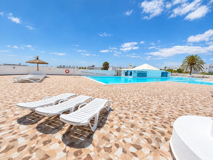 Casahost Ocean Blue Pool View - Costa Teguise