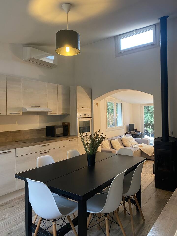 Cottage Provençal Dans Un Domaine Boisé à Grasse - Grasse