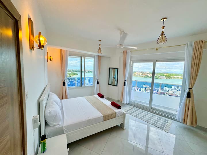 Seaview Penthouse1 Rooftop Pool, Ac, Lift, Ensuite - Mombasa